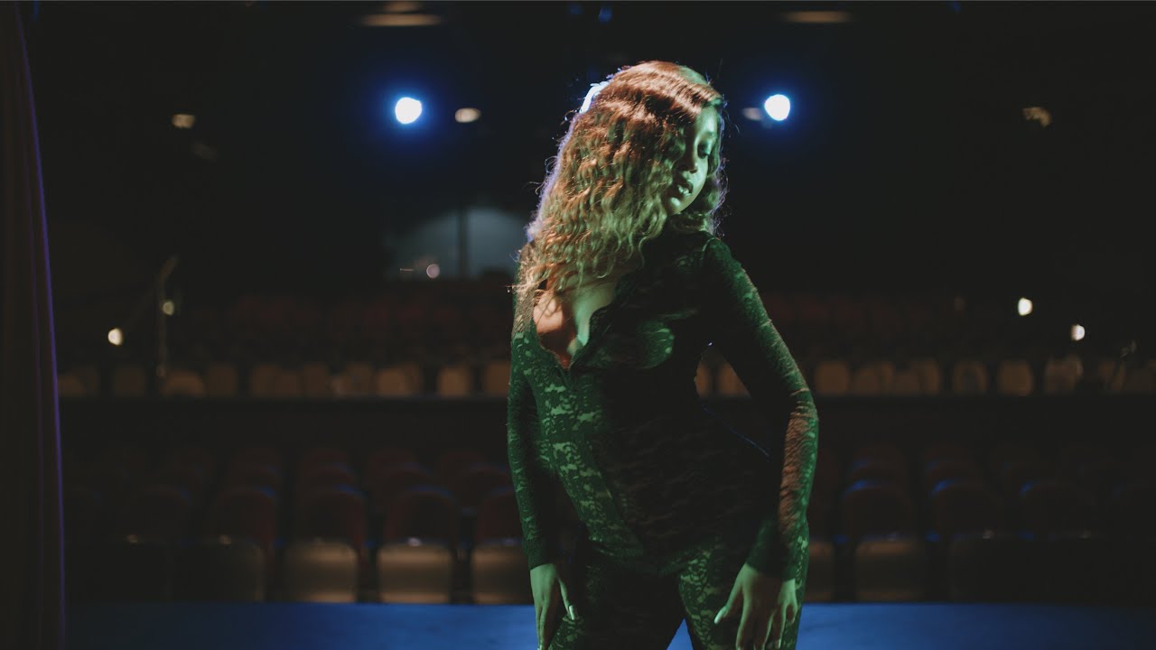 Micaiah Davis - ONTO YOU Feat rvzzvq (Official Music Video) - YouTube