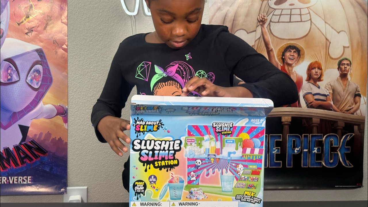 Slushie Slime Station Play - YouTube