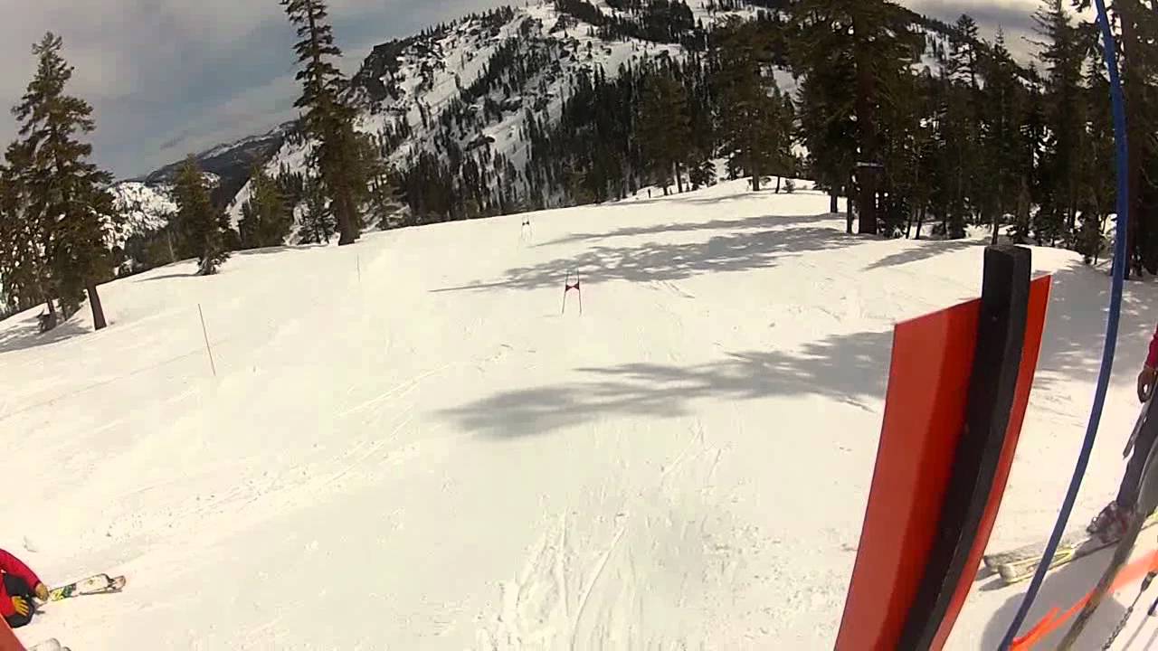 Ski Racing GS and Crash - YouTube
