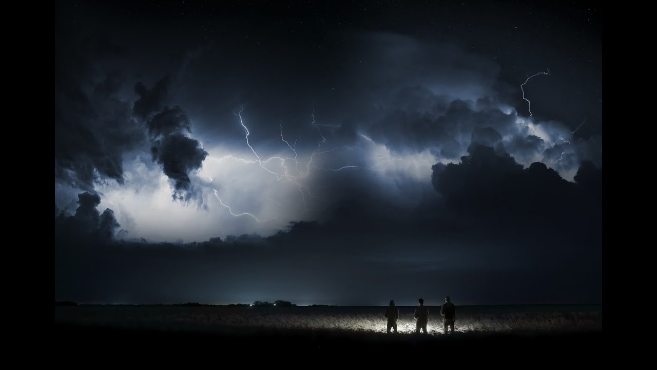 Relaxez-vous avec le son RAIN IN THUNDER - Le doux son de l'orage ...