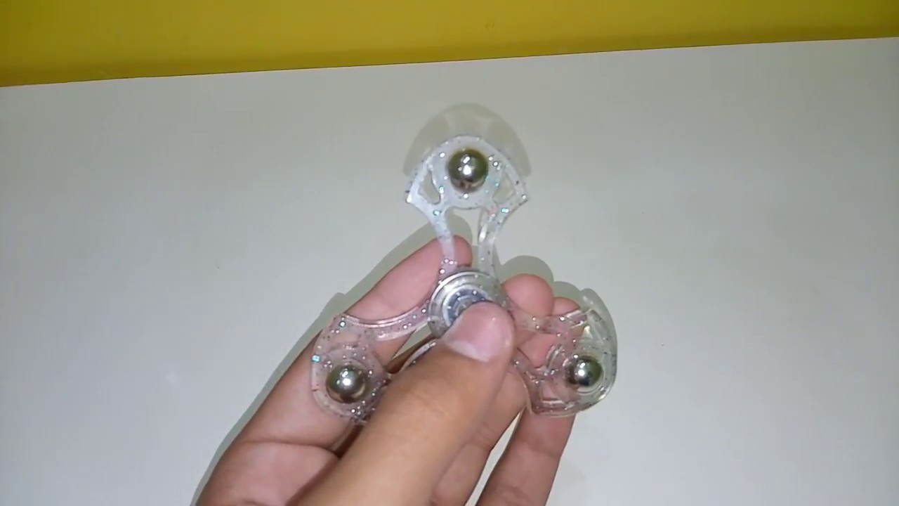 World's cheapest fidget spinner - YouTube