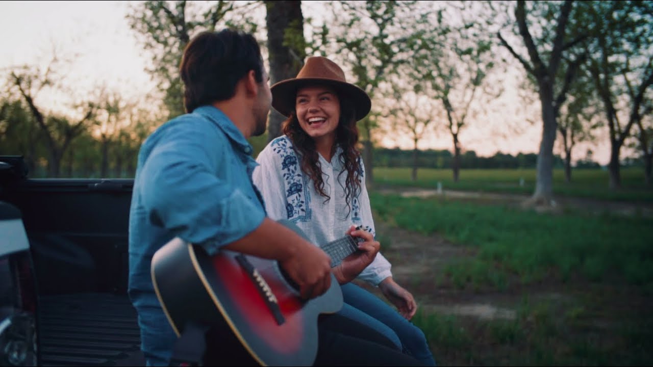 Gavin Powell - Keep My Love Alive (Official Music Video) - YouTube