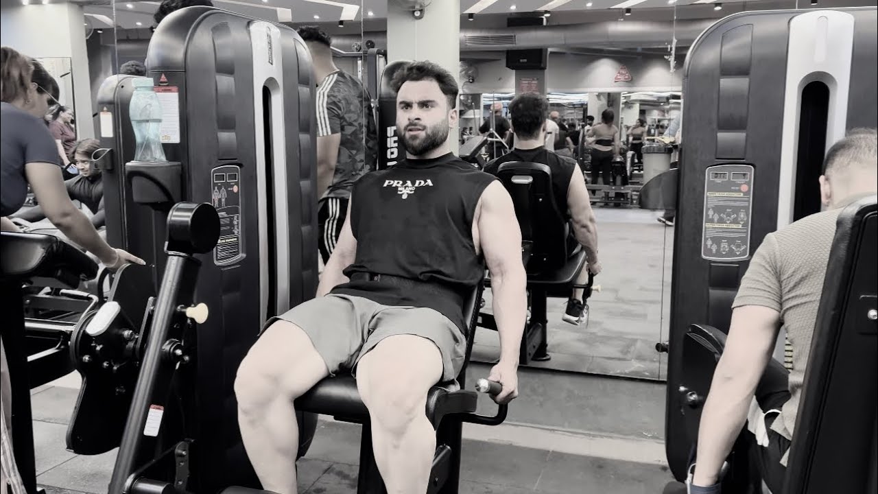 "INSANE LEG DAY WORKOUT for HUGE & STRONG Legs 🔥 | No Pain No Gain Vlog ...