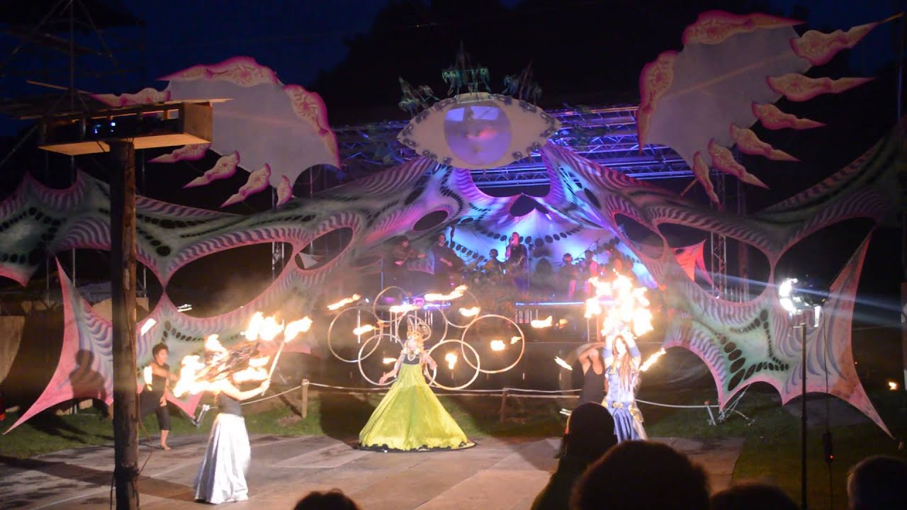 Psy-Fi Festival opening: Freedom Cafe (music), Magma Fire theater (Fire ...