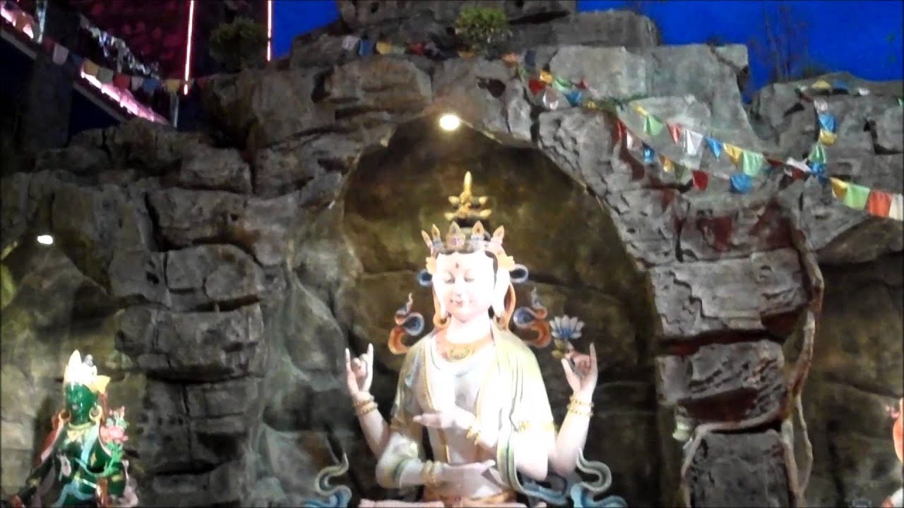 Jiuzhaigou Song Cheng Romance Park & Show - YouTube