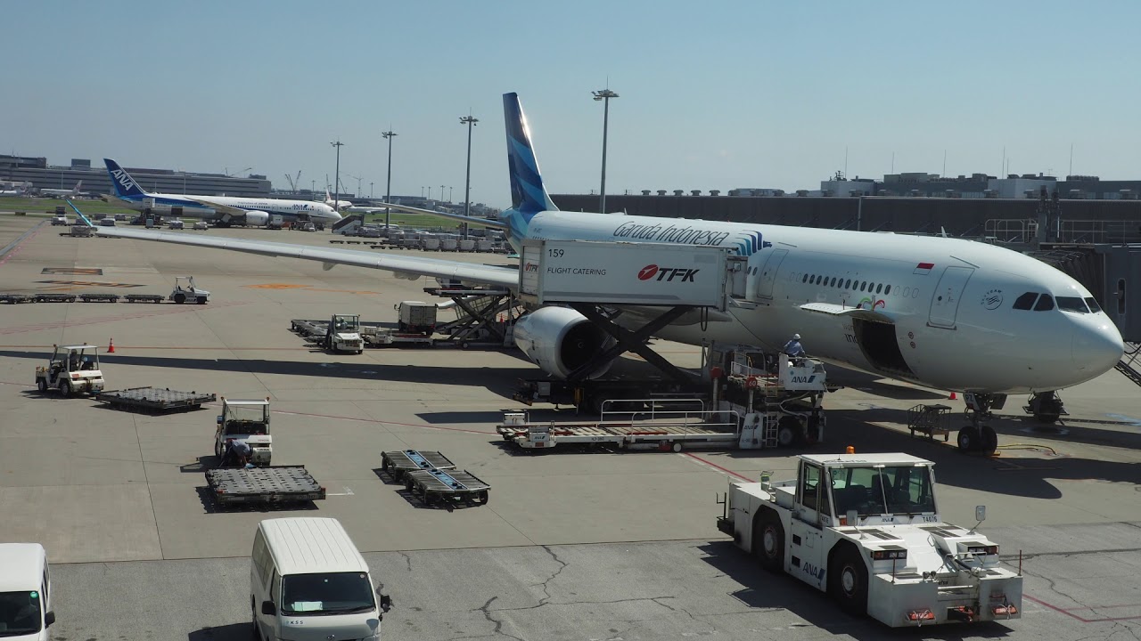 2018/08/26 Garuda Indonesia 874 Announcement: Jakarta - Tokyo Haneda ...