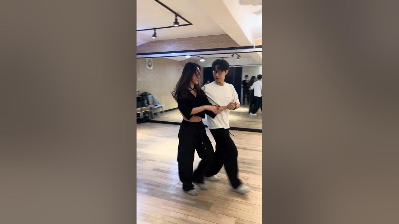 2024 12 04 Zouk Seoul Zouk Dance Beginner Level 2 Week 4 Demo - YouTube