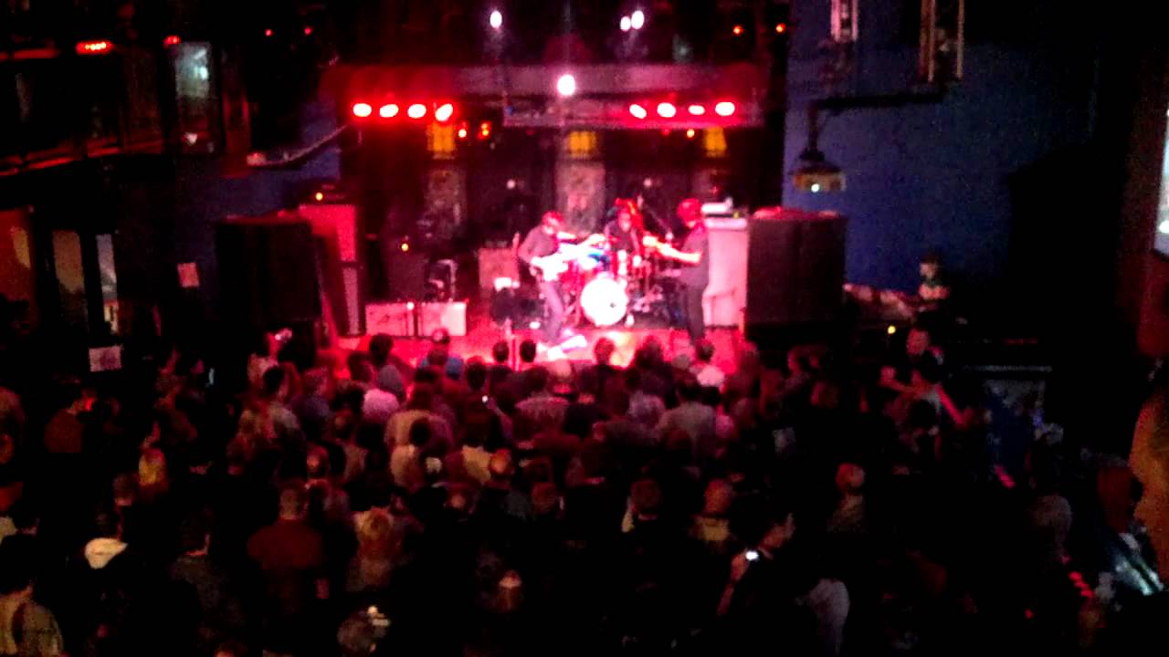 Eric Johnson "Clip" of Dover Altar Bar Pittsburgh - YouTube