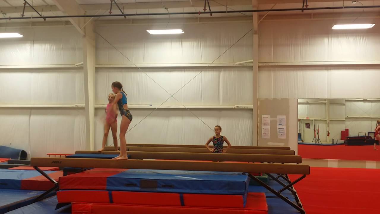 Back handspring on beam - YouTube