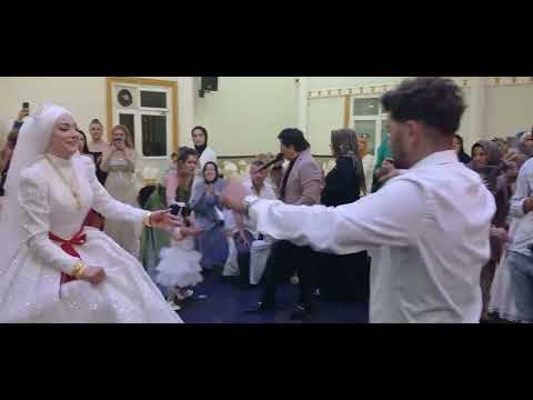 🎶 Ayşenur & Yasin’den Coşkulu “Oy Gelin Oy Damat” Performansı!