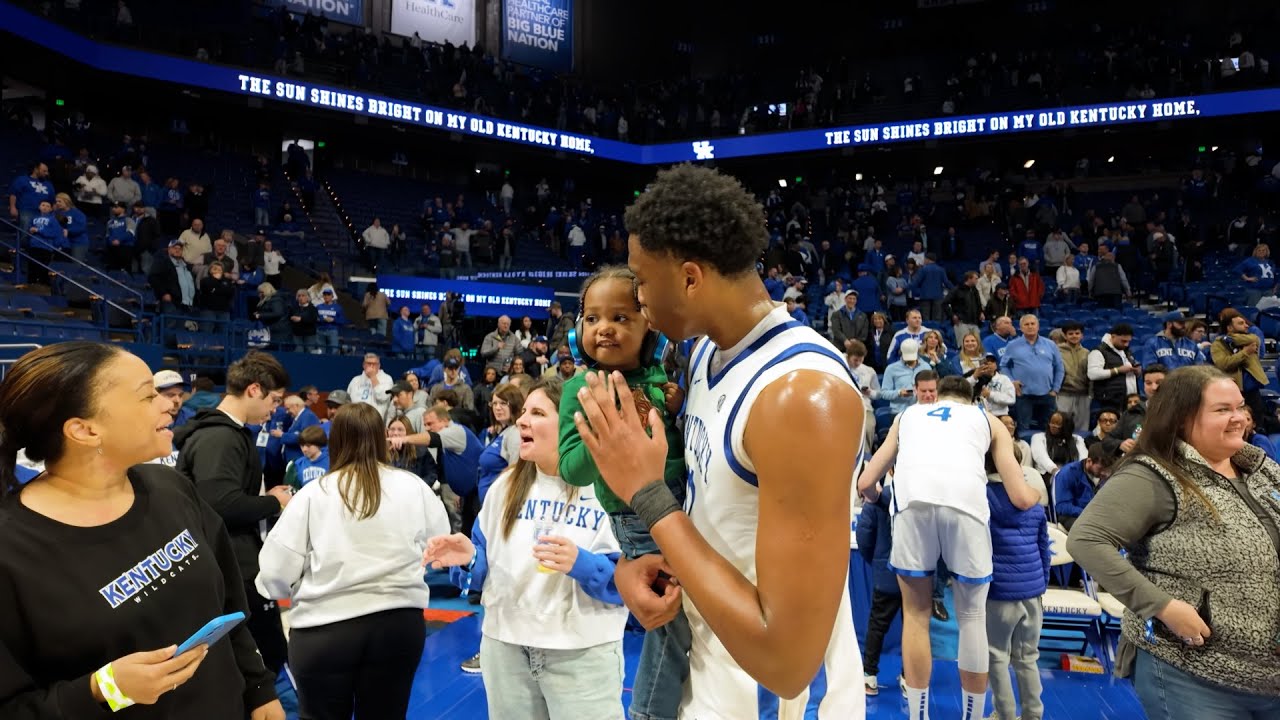 Kentucky Celebrates 94-78 Win Over Oklahoma; Fans Chant "BG!" - YouTube