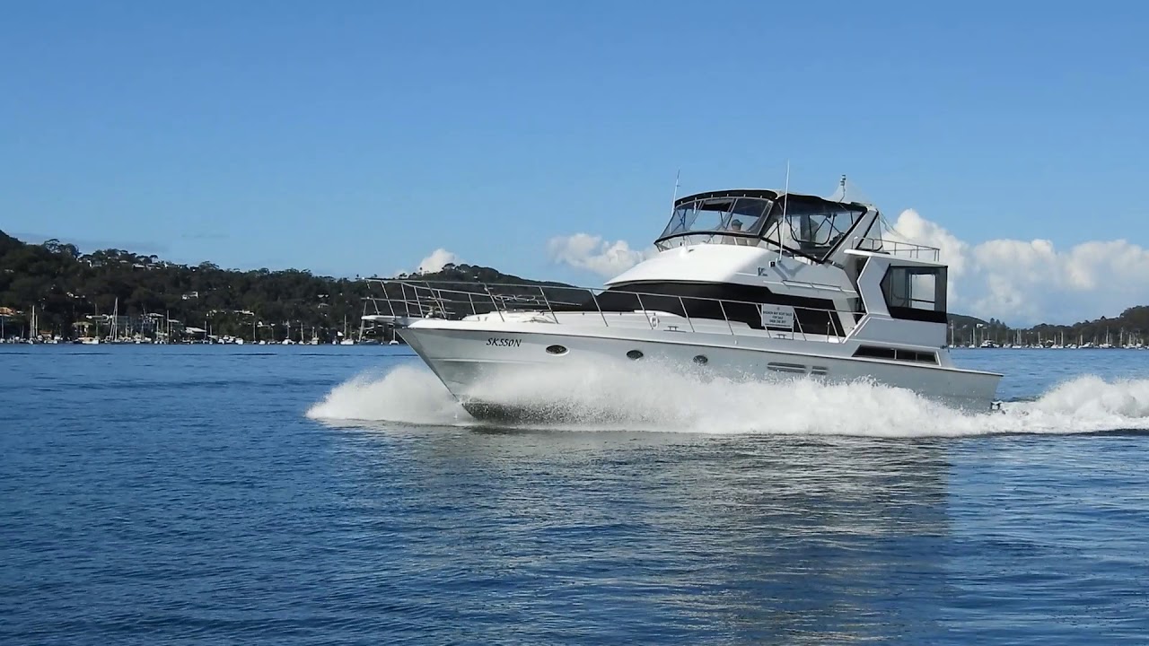 Vitech 55 Yacht Fisher - YouTube