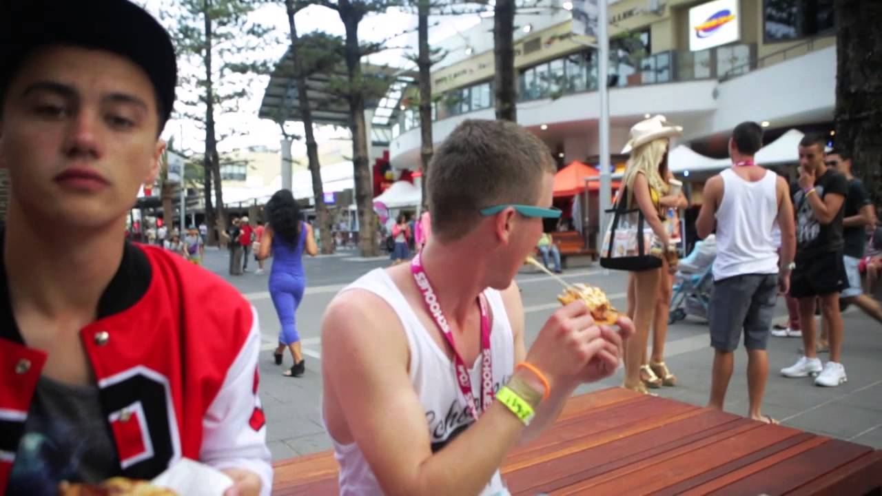 Schoolies 2012 - Day 2 | Bombs Away "Swagger" | Pimp My Schoolies - YouTube