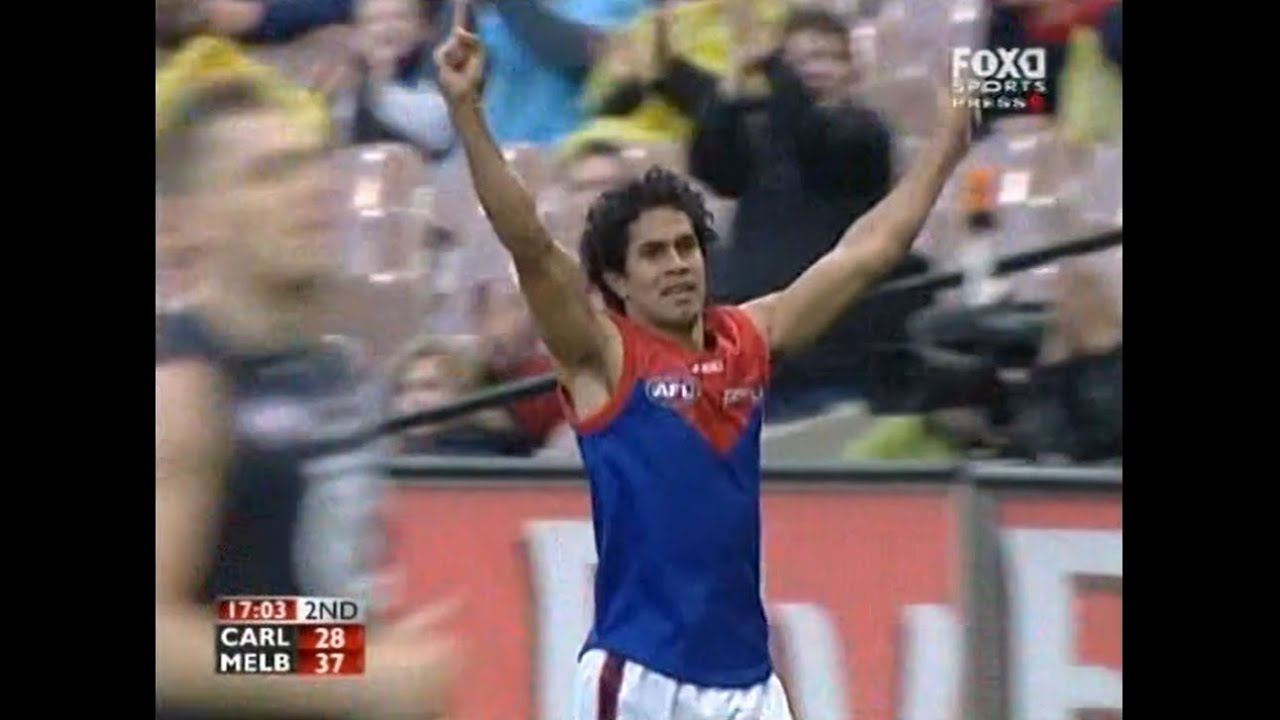 Incredible snap from Aaron Davey - Melbourne - 2007, Rd 14 v Carlton ...