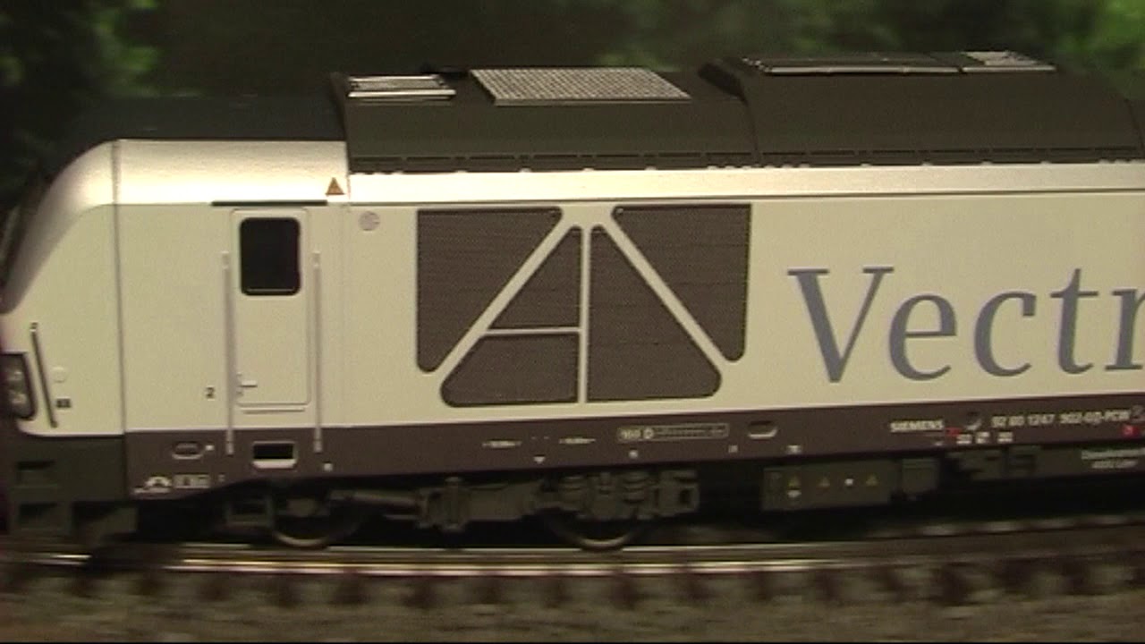Modellbahn-Neuheiten (684) Märklin 36290 BR 247 Vectron - YouTube