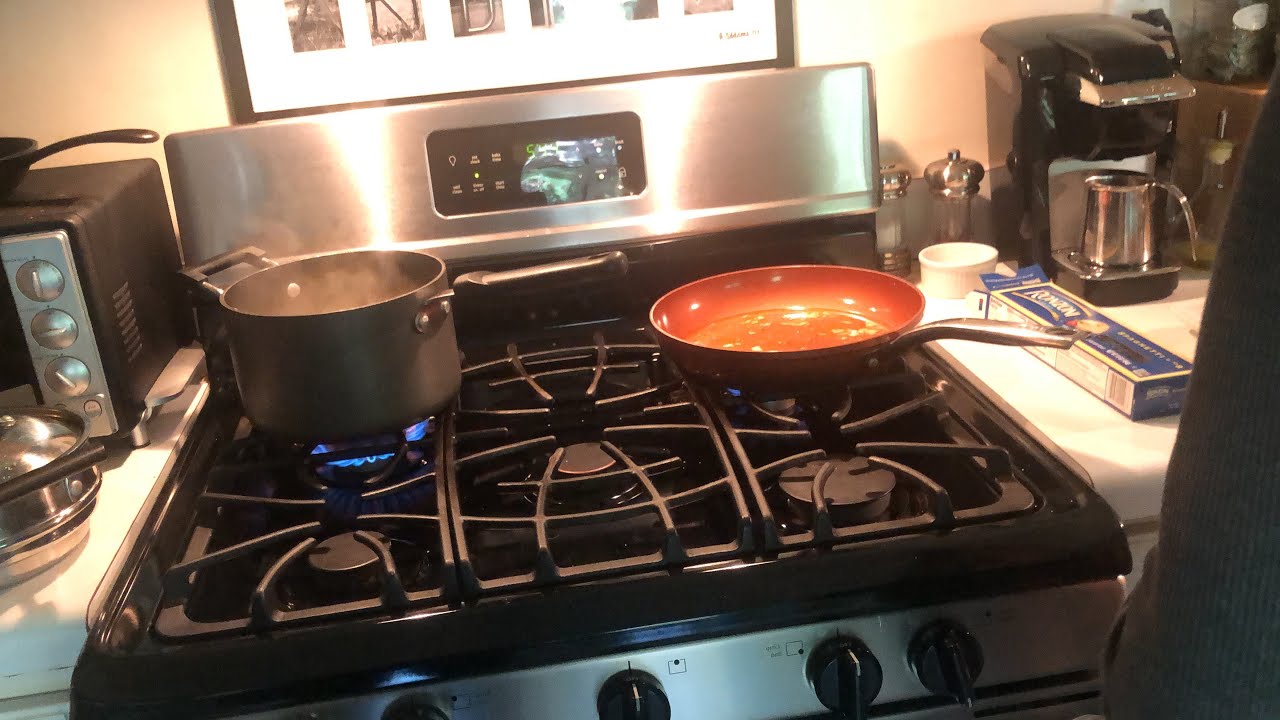 Cooking With Grandma: Chicken and Spaghetti: Cooking the Spaghetti ...