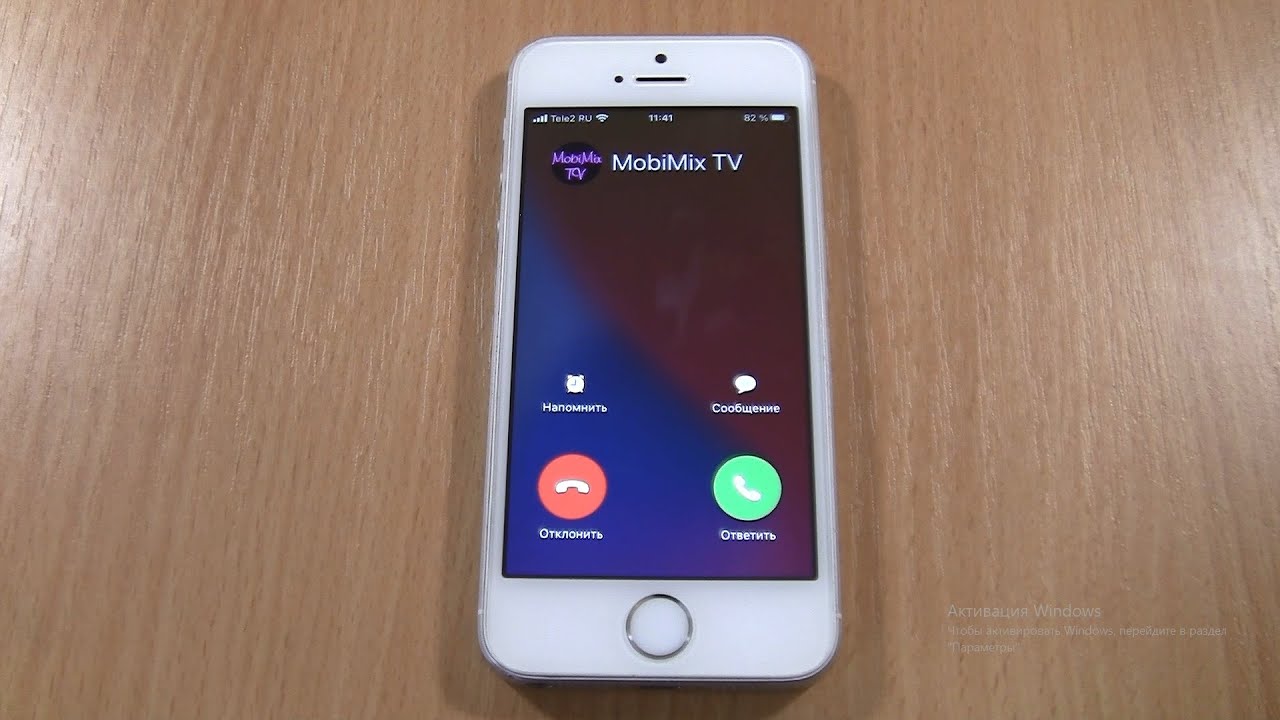 iPhone SE Incoming Call in 2021 - YouTube