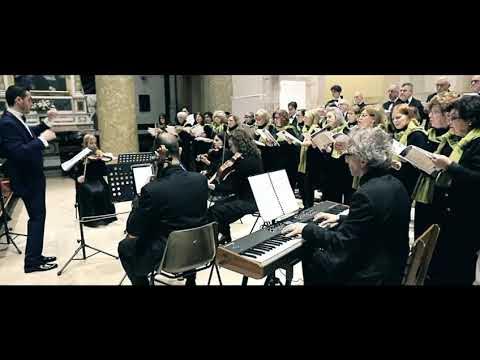 J. Rutter-Gloria,III mov.-Coro Capotorti - N. Petruzzella, direttore - arr. V. della Valle di ...