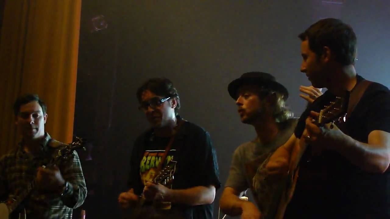 Down the River Road, Yonder Mountain String Band - YouTube