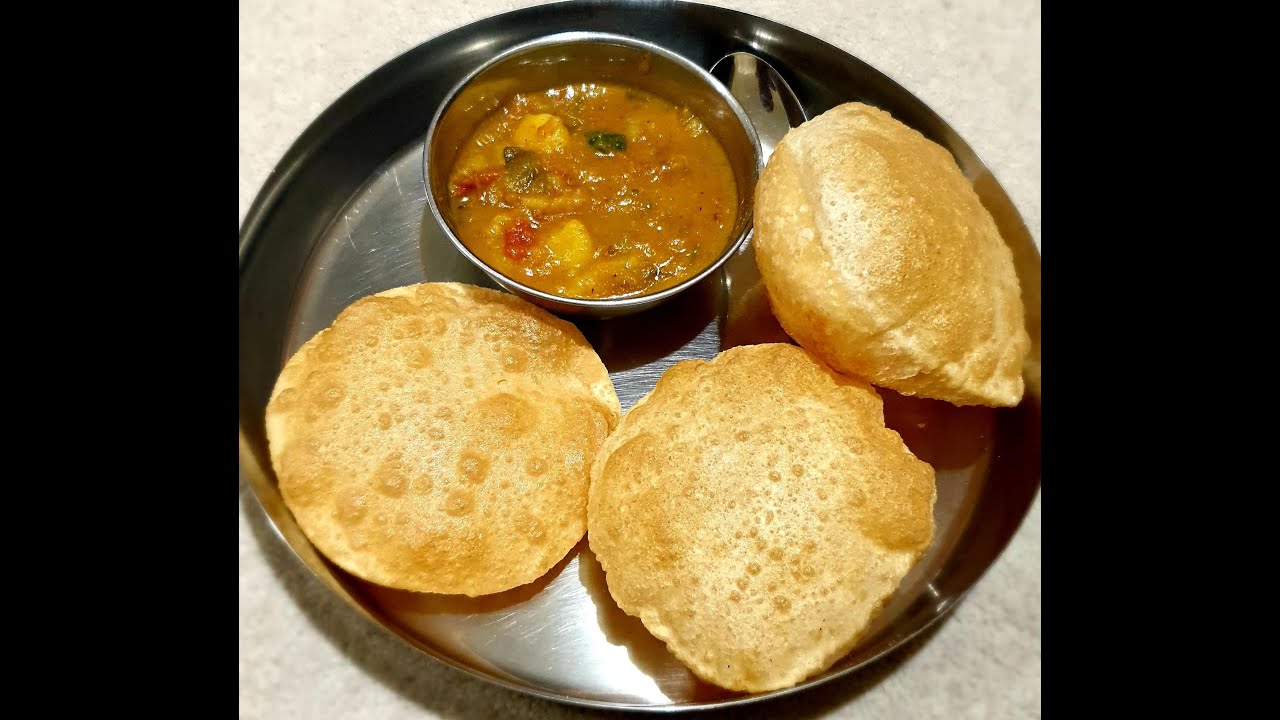 How to make poori tiffin perfectly poori lu punguthu ravalantey ...