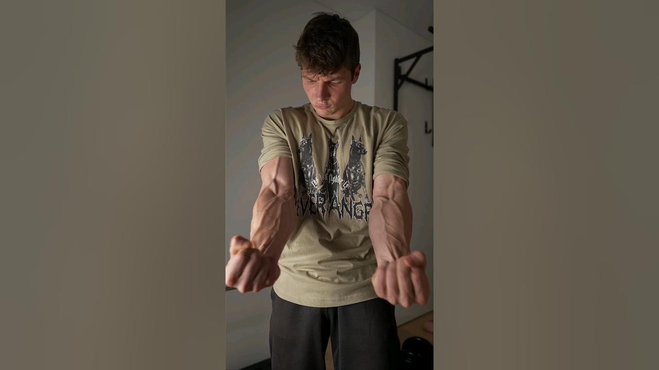 Любитель Предплечий - YouTube