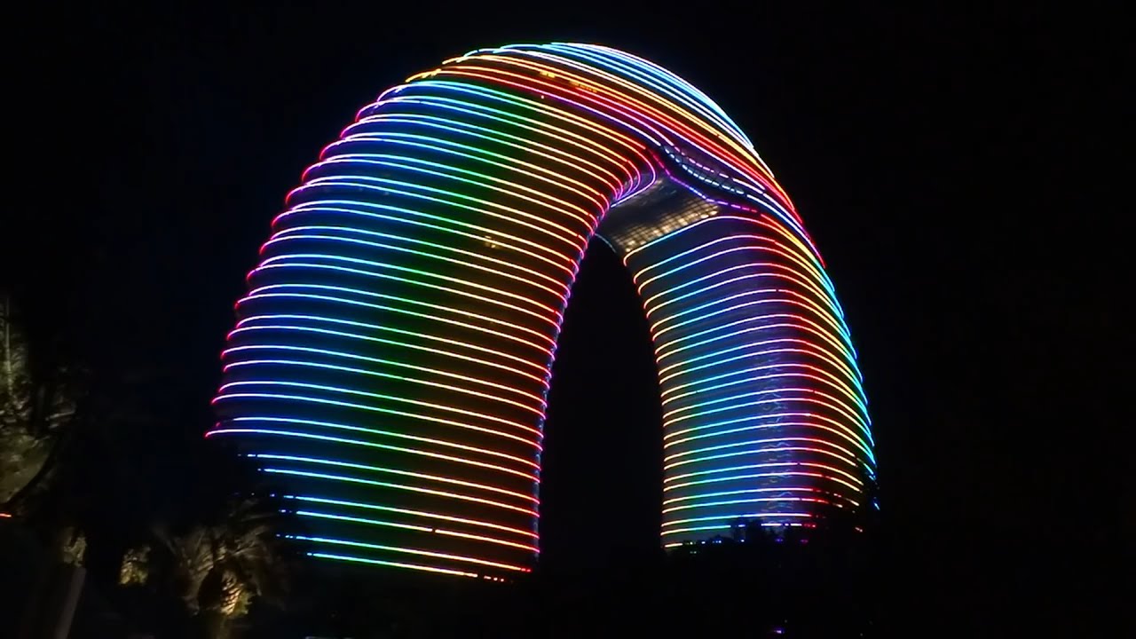 This hotel in China looks just like a doughnut. - YouTube