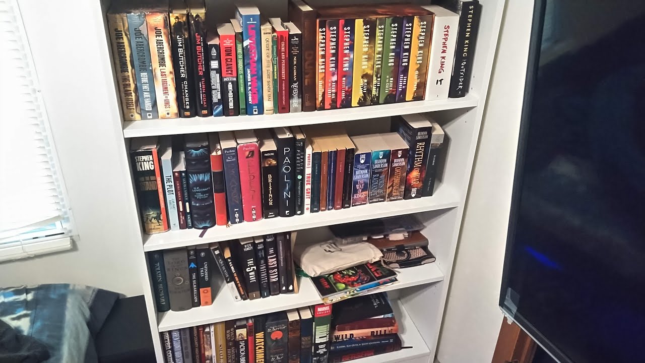 So, I Read 40 Books in 2022 - YouTube