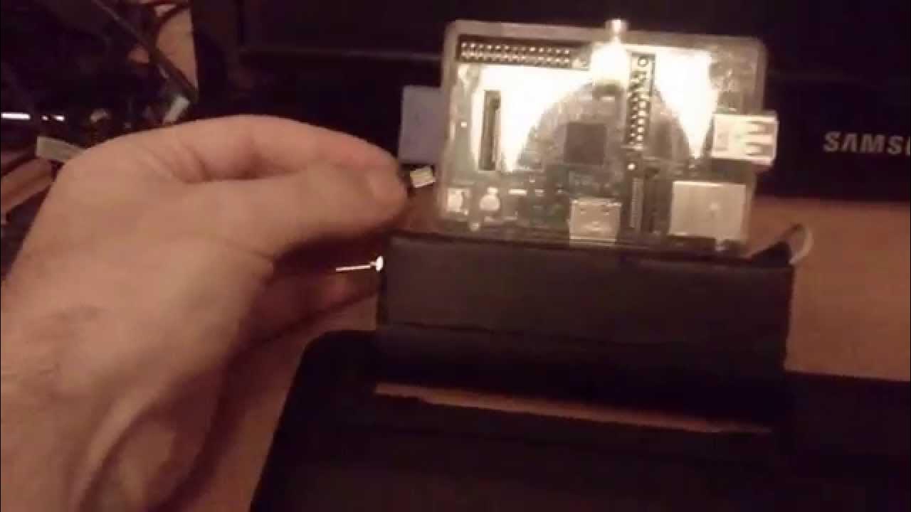 Motorola Atrix Lapdock/Raspberry Pi Converter - YouTube
