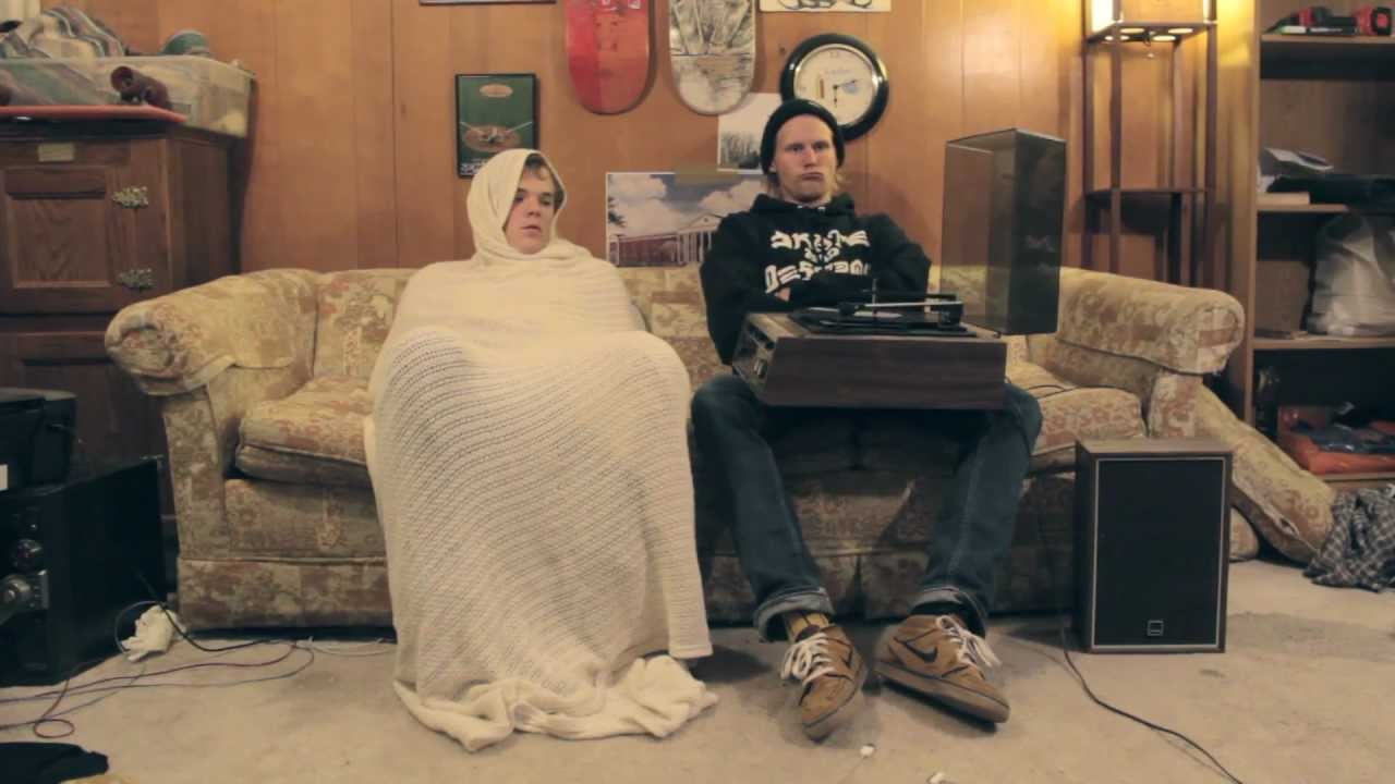 hey dylan: record player - YouTube