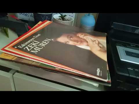 Zeki Müren'den Ayrılık Valsi: Şimdi Uzaklardasın