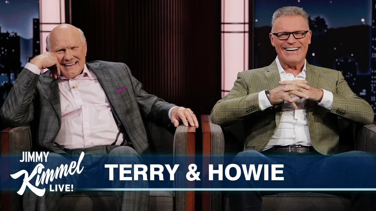 Terry Bradshaw & Howie Long on 30 Years Together, Sharing a Dressing ...