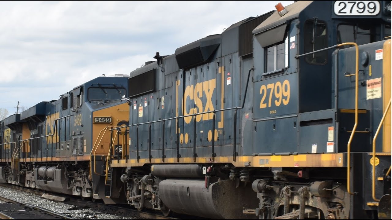 Triple CSX Diesel Engines (5244, 5469, 2799) Hauling Freight Cars ...