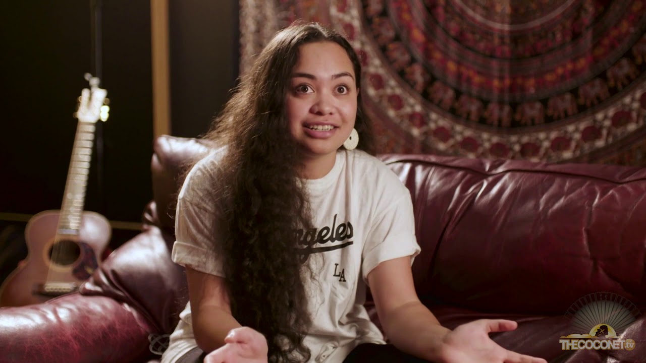 On The Rise - Tongan Singer/Songwriter Emily Muli - YouTube