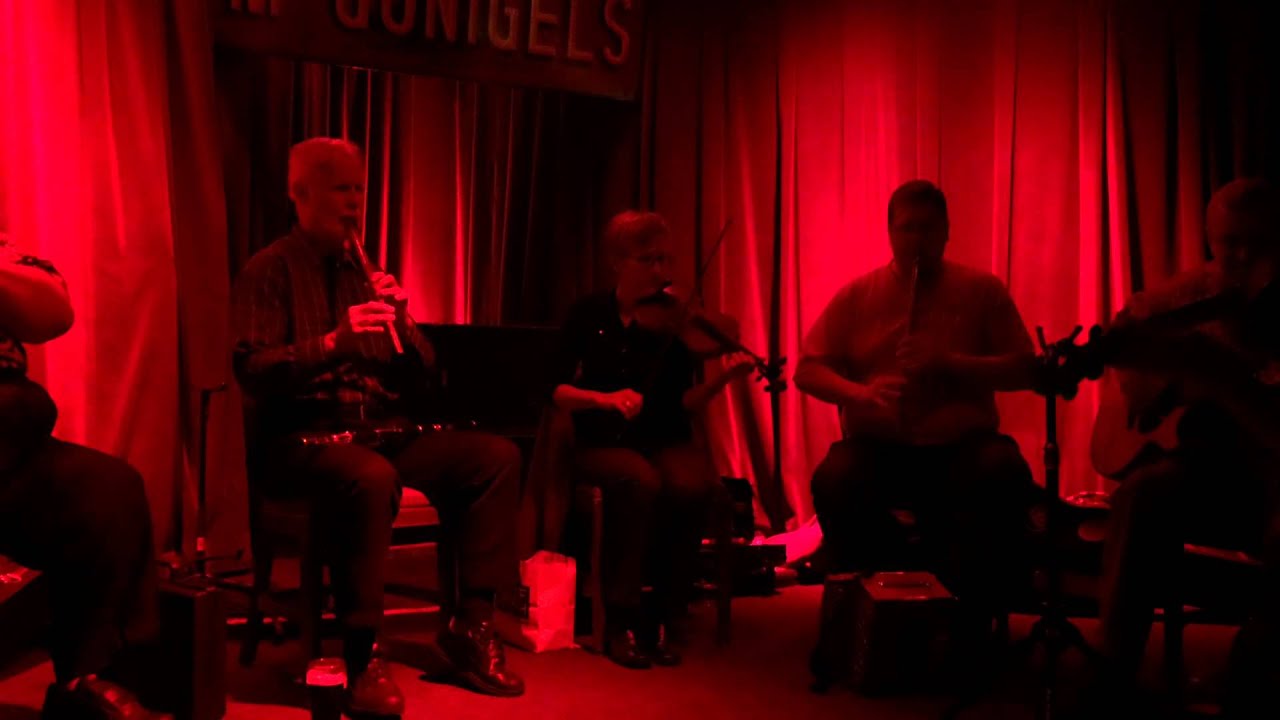 Irish Jam Session - Mucky Duck 11 Mar 15 - YouTube