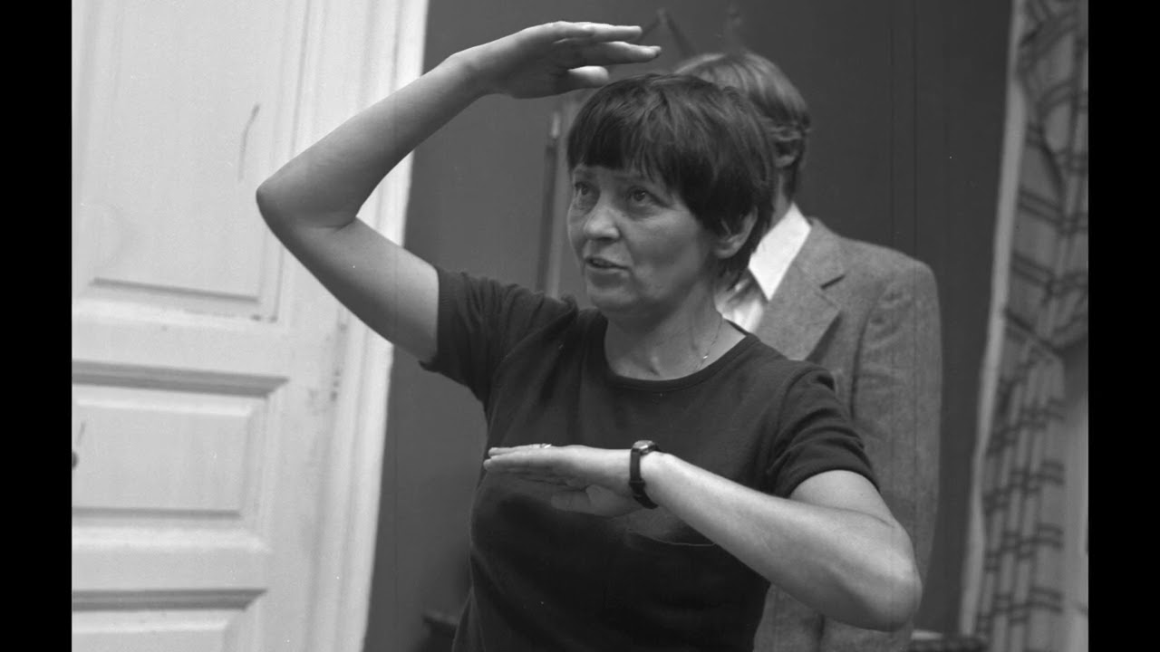 Gyarmathy Lívia (1932–2022) - YouTube