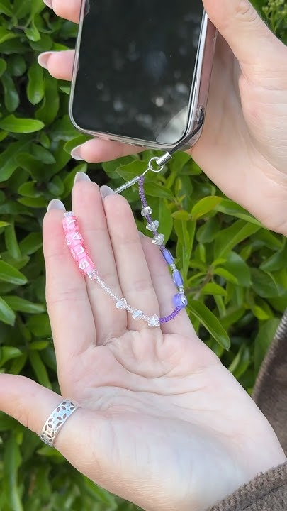 Брелок на телефон📱 Підвіска своїми руками😍 - YouTube