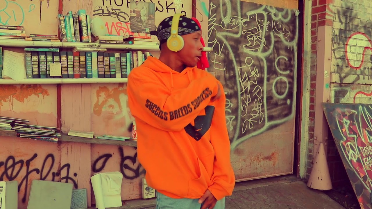 Lil Swagg | #LemonDanceChallenge | @Beatsbydre @Pharrell @badgalriri ...