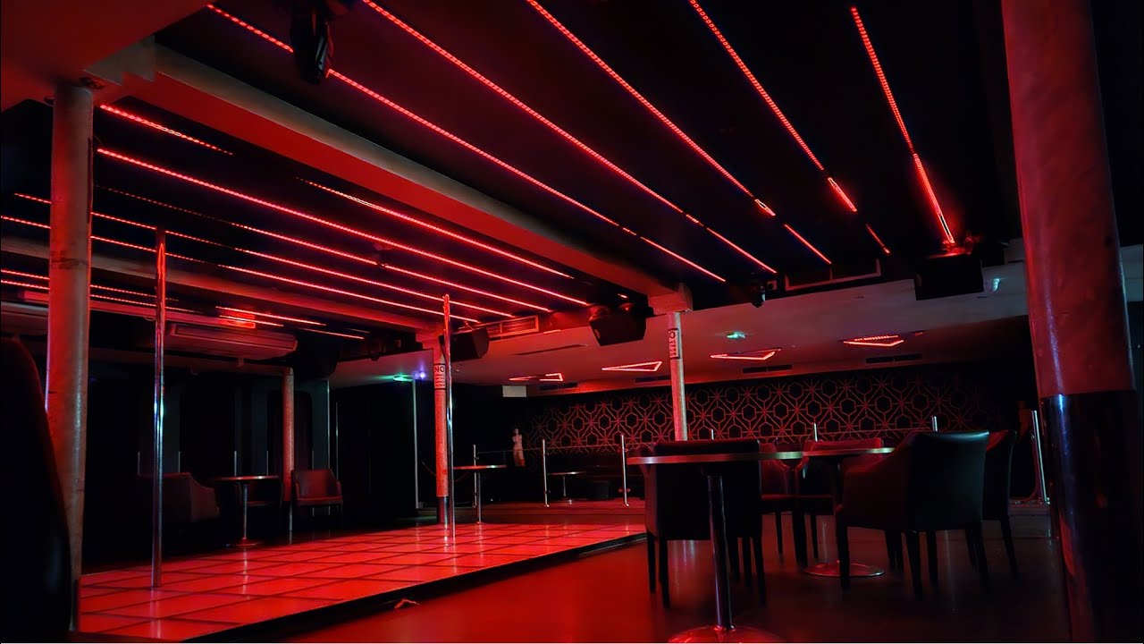 Nightclub LED Pixel Ceiling Installation - Mirage Aylesbury - YouTube