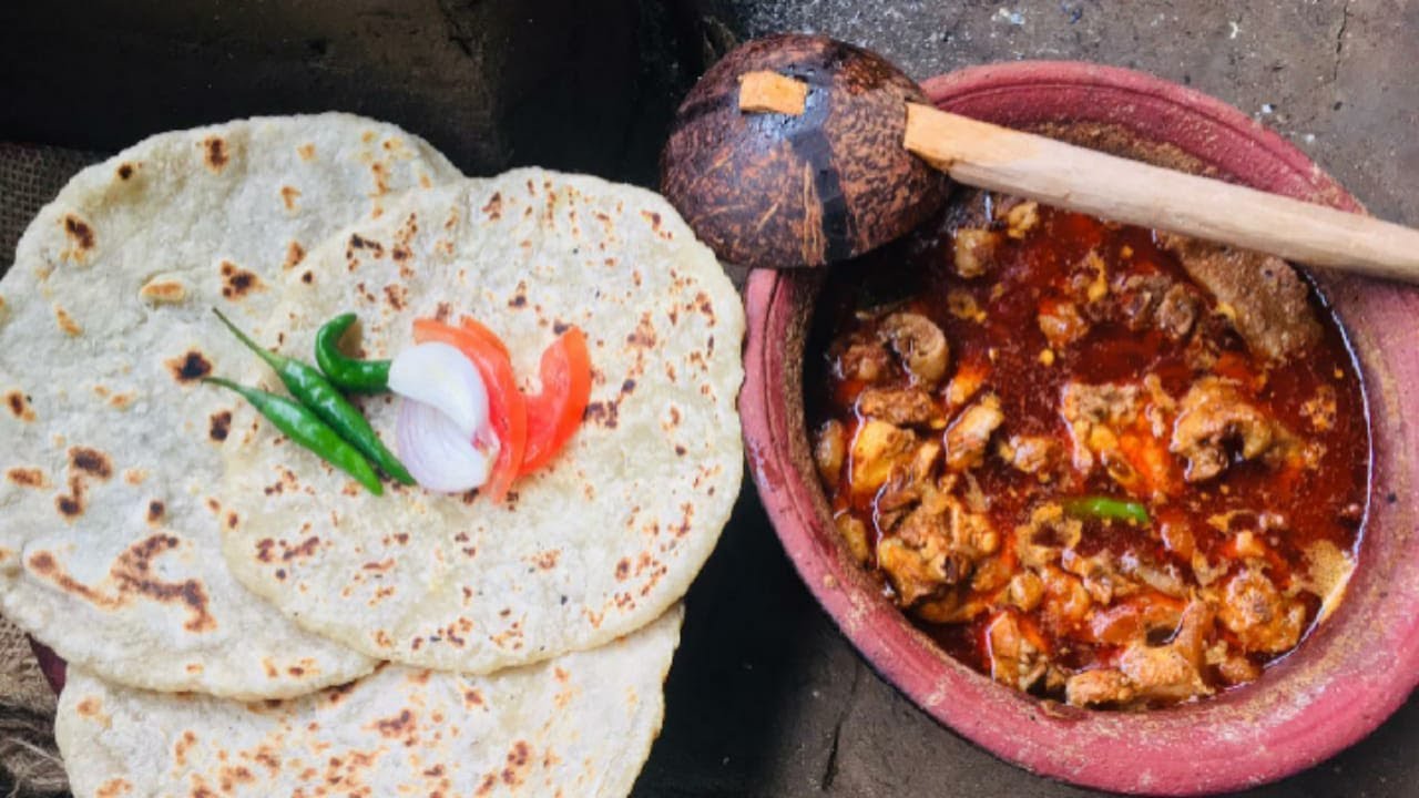 pol roti & chicken curry / පොල් රොටී & කුකුල් මස් කරිය - YouTube