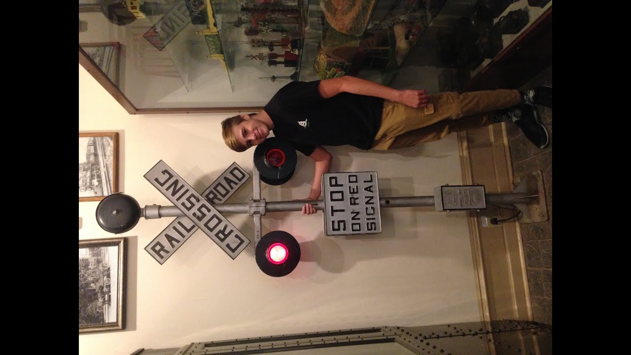 TF2: EZ CROSSING GUARD FRAGS - YouTube