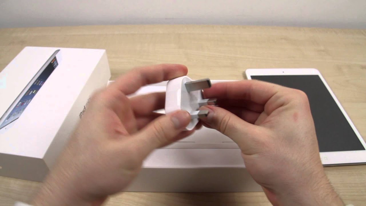 Unboxing : iPad mini - YouTube