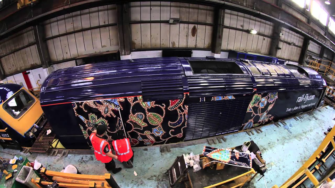 Train Wrap | First Rail-Fly partnership in the UK to lauch - YouTube