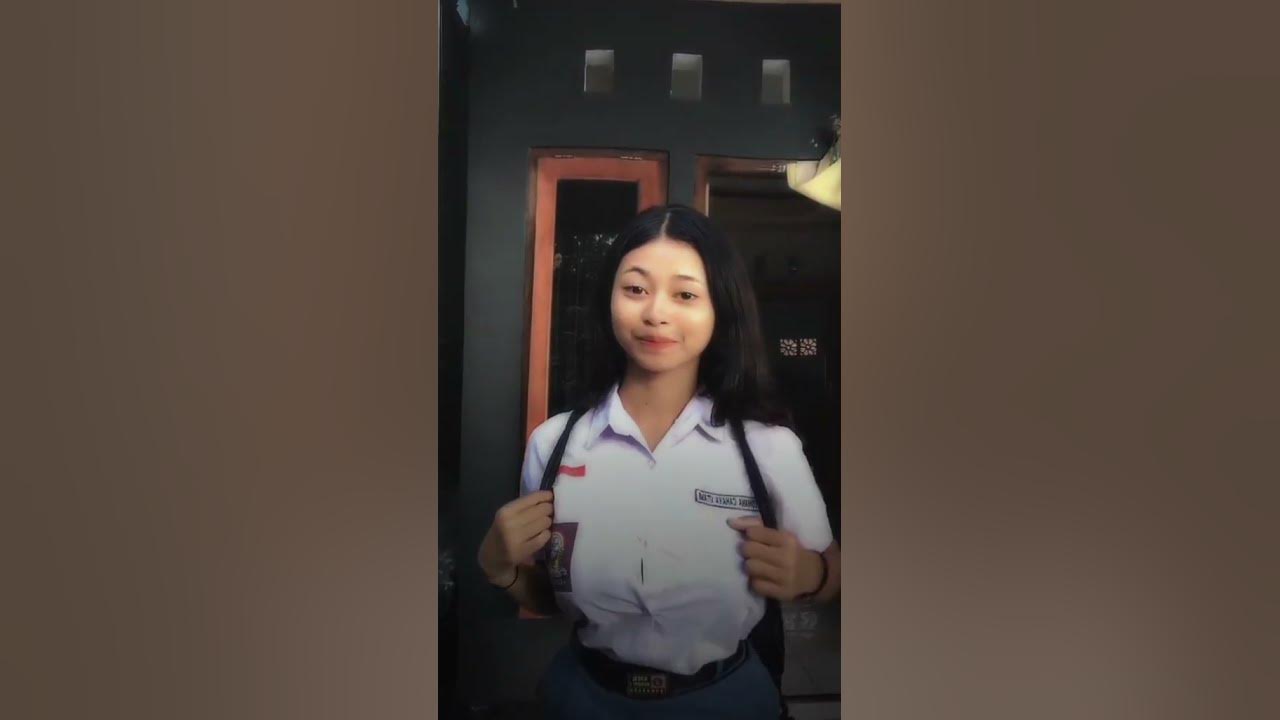 nana polos - YouTube