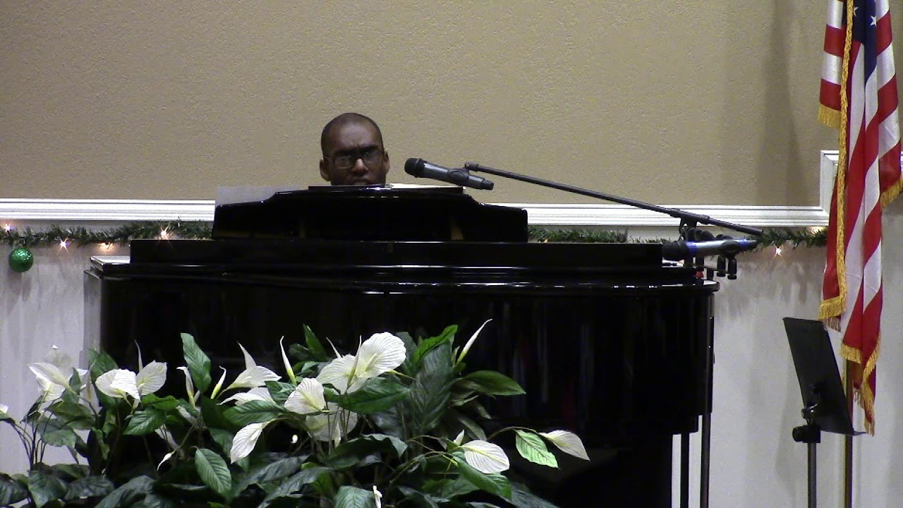 Omar Roberts Solo Sunday Dec 29 2019 - YouTube