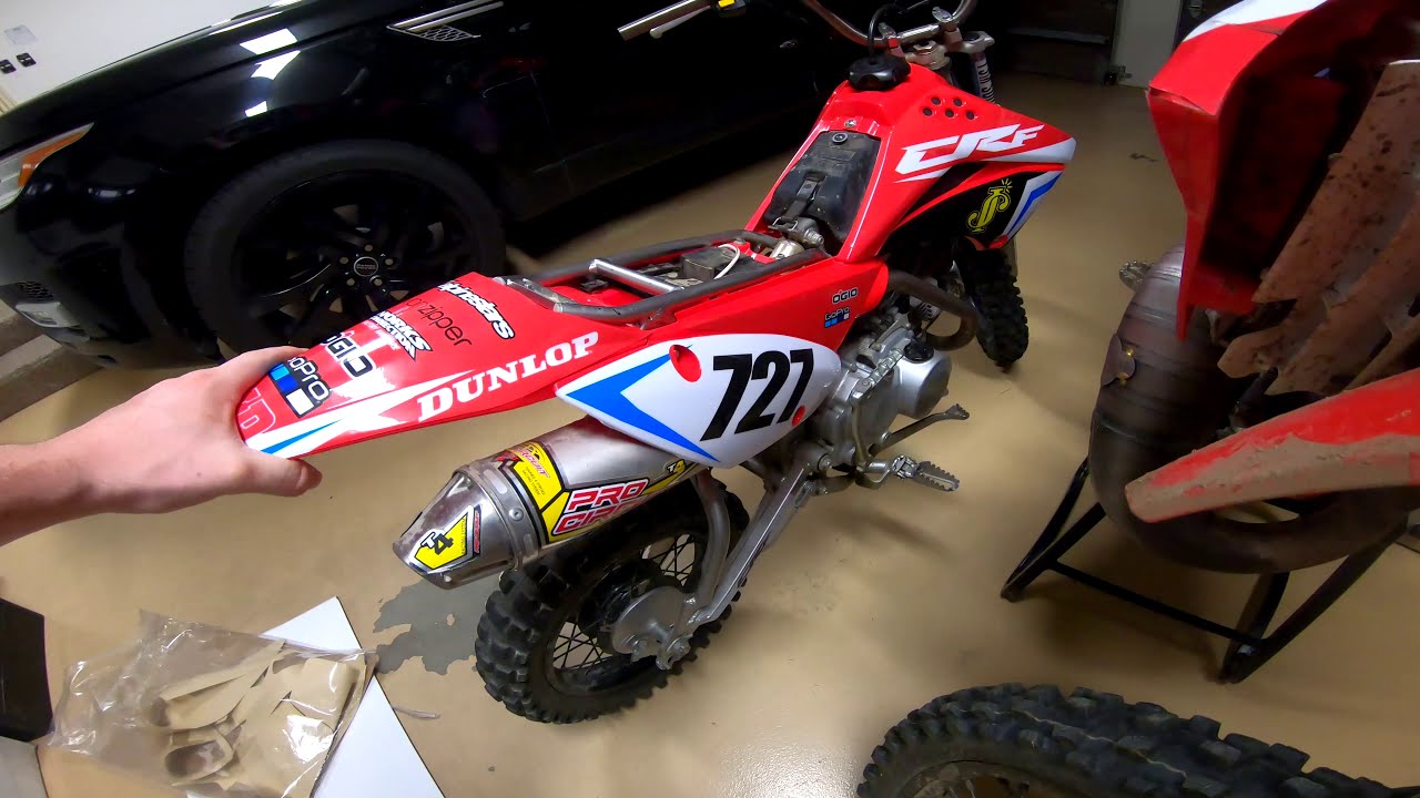 PIT BIKE GRAPHIC KIT INSTALL! - YouTube