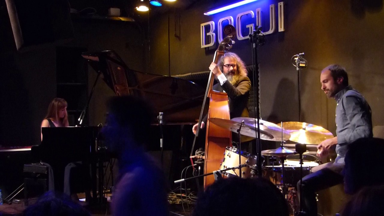 LUCÍA REY TRÍO: PRESENTACIÓN OFICIAL DE "REFLEXION" / Bogui Jazz, 25 de ...