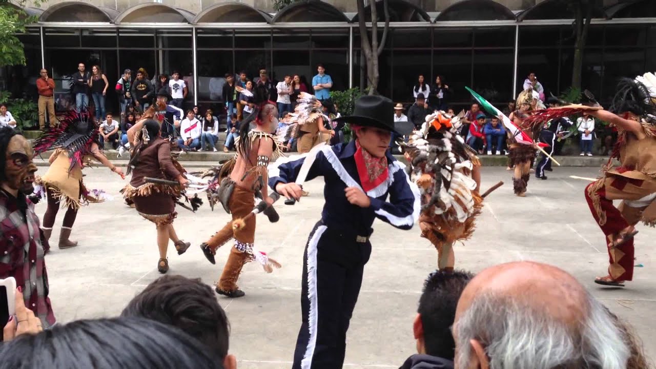 Danza de Apaches, ENDF - YouTube