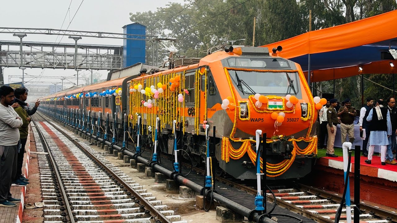 AMRIT BHARAT EXPRESS First Inauguration Malda to SMVT BANGALORE -PUSH ...