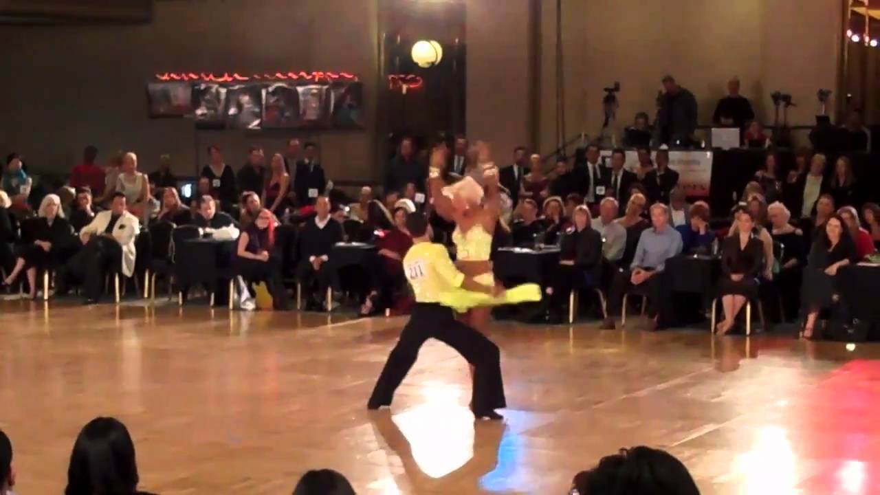 Ilya & Amanda Reyzin - YouTube