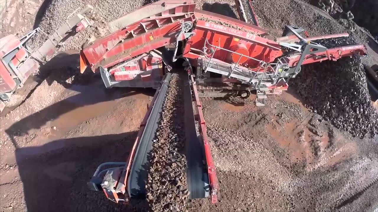 Terex Finlay 873 Scalping Screener - YouTube